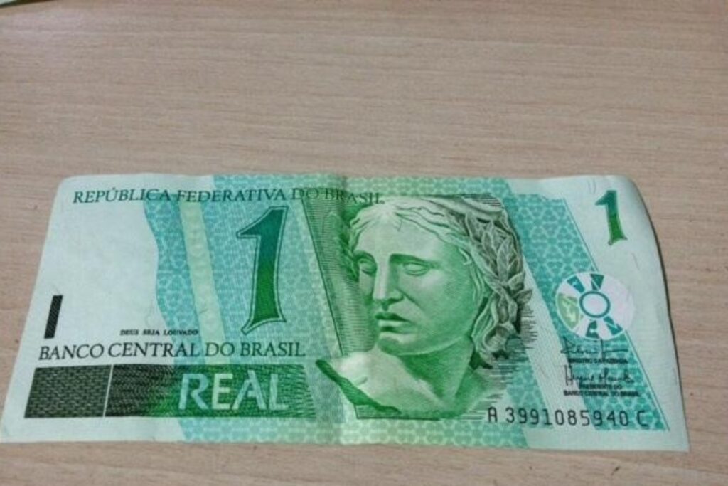 Veja QUANTO está VALENDO esta cédula de 1 real