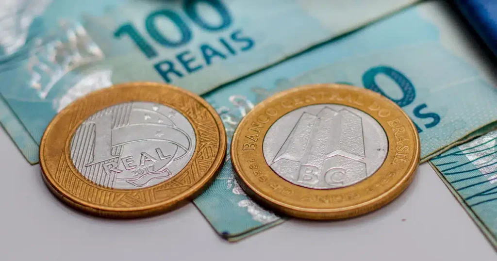 Essa moeda comemorativa de 1 real pode valer 300 reais! Veja qual é