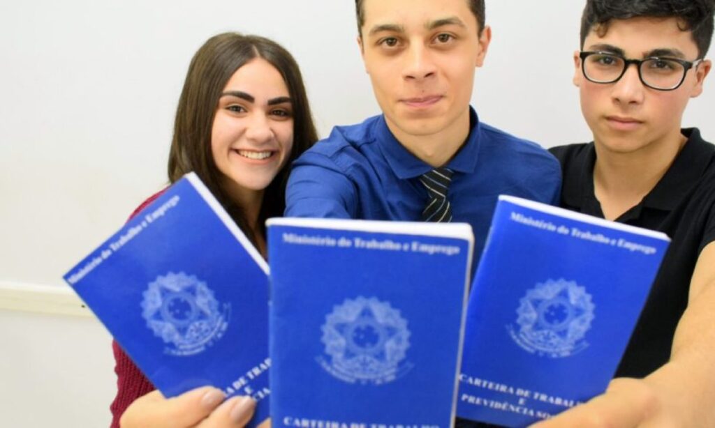 Primeiro Emprego! Saiba tudo sobre o Programa Jovem Aprendiz
