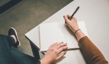 Podesse ou pudesse? Qual correto?