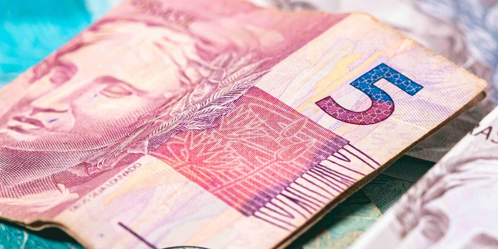 Esta nota de 5 reais está valendo R$ 2,5 MIL! Veja como isso é possível