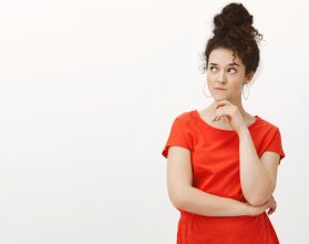 "Esse" ou "Este": aprenda a usar corretamente!