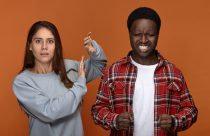 Concurso SAMU oferta mais de 115 VAGAS e iniciais de até R$ 8.419,22 ...